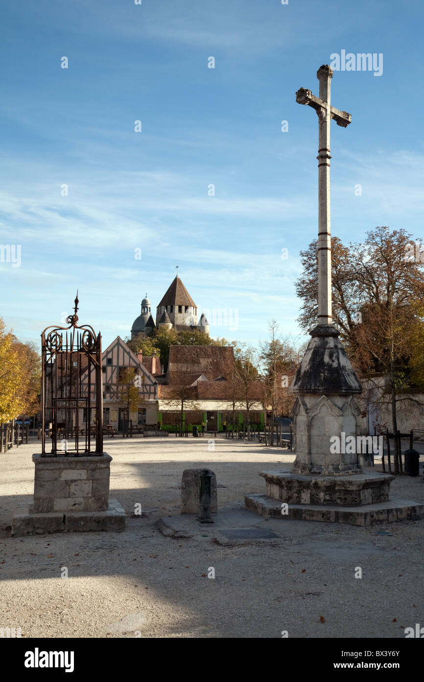 European medieval square hi-res stock photography and images - Alamy