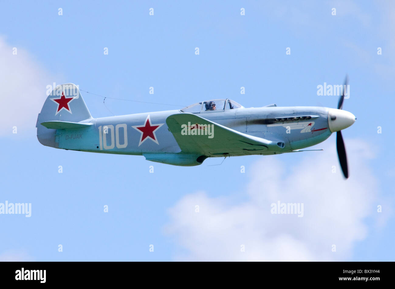 Yak aircraft plane hi-res stock photography and images - Alamy