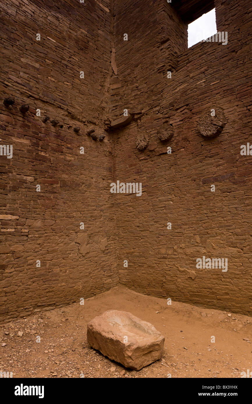 Corn milling stone hi-res stock photography and images - Alamy