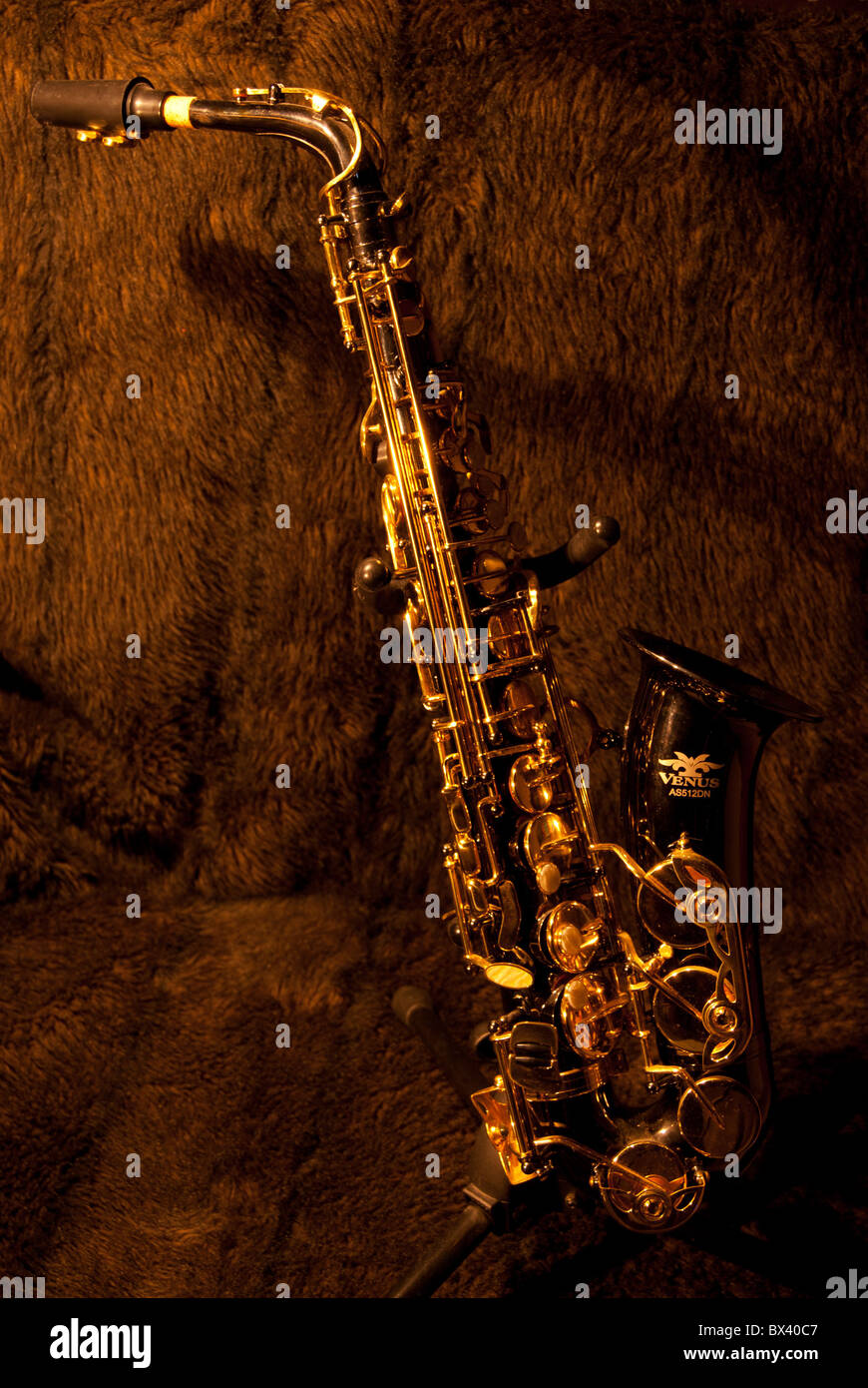 Brass and woodwind hi-res stock photography and images - Alamy