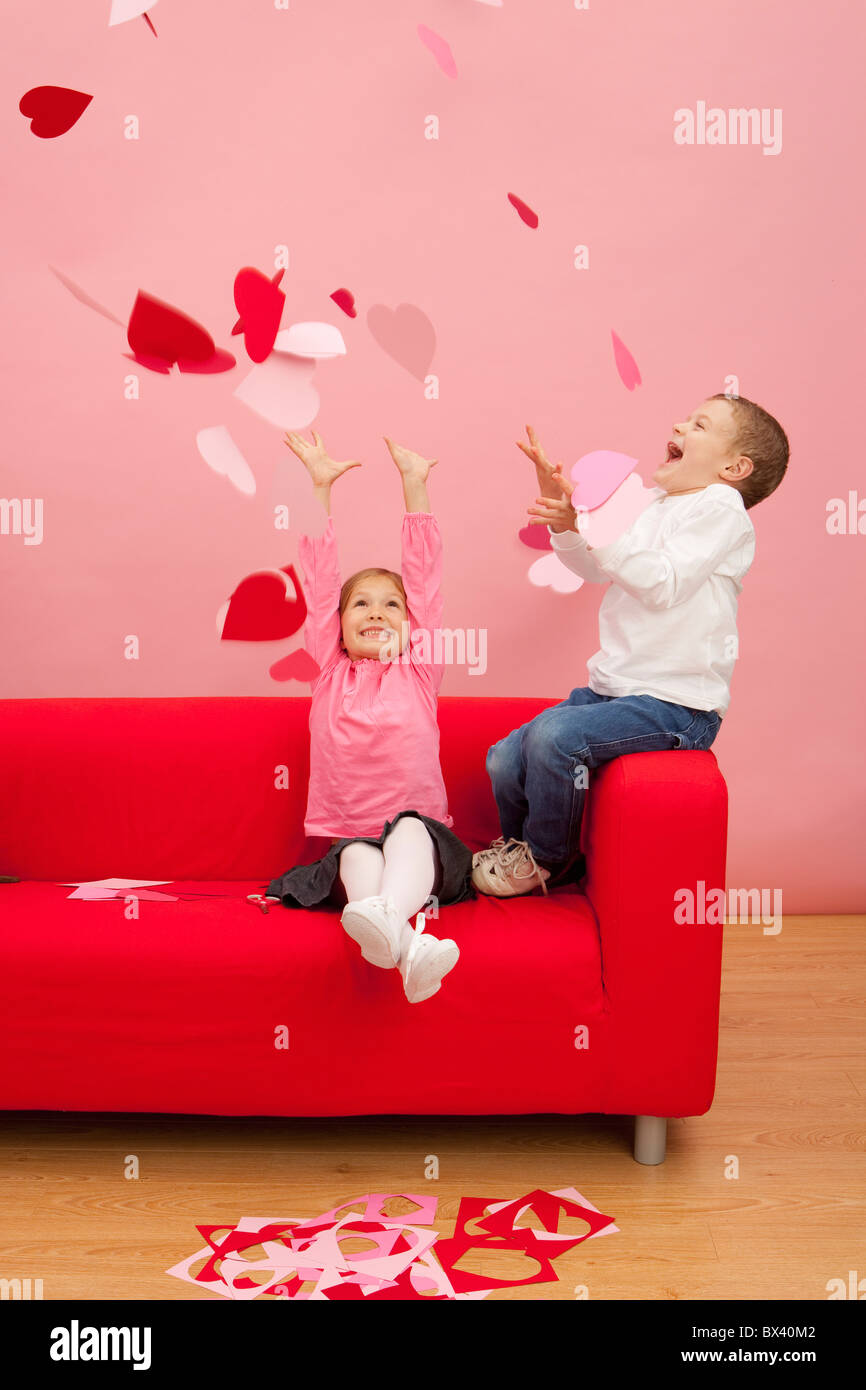 Children enjoy arts crafts hi-res stock photography and images - Alamy