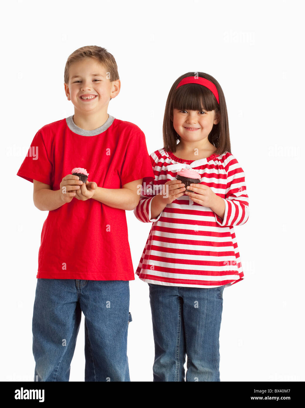 Children wearing red hi-res stock photography and images - Alamy
