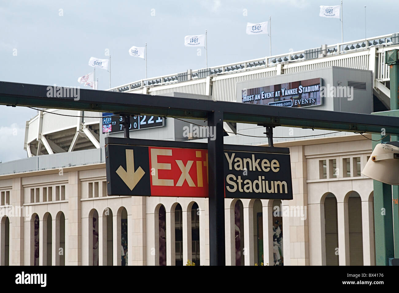 Yankee stadium subway sign hi-res stock photography and images - Alamy
