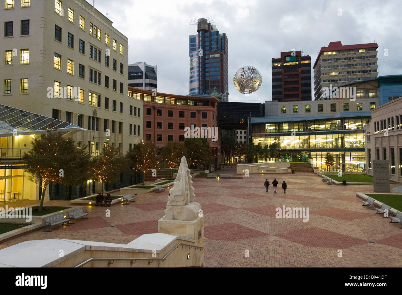 New government center hi-res stock photography and images - Alamy