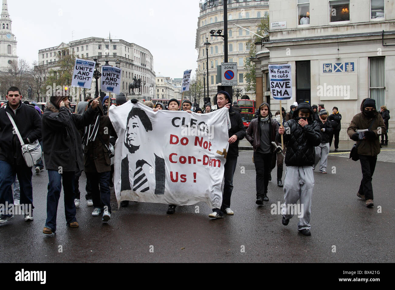 Students march on Parliament Stock Photo - Alamy