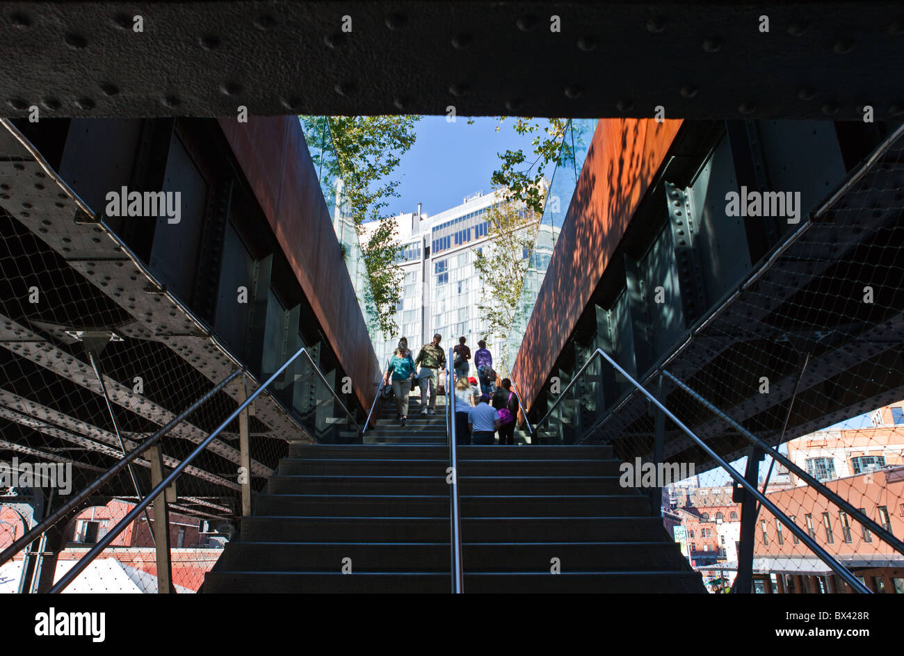 U.S.A., New York, Manhattan, the High Line entrance stairway Stock ...