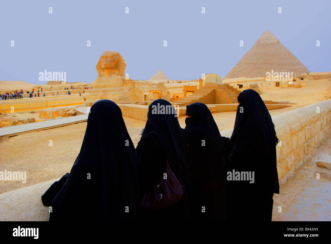 Women with veils hi-res stock photography and images - Alamy