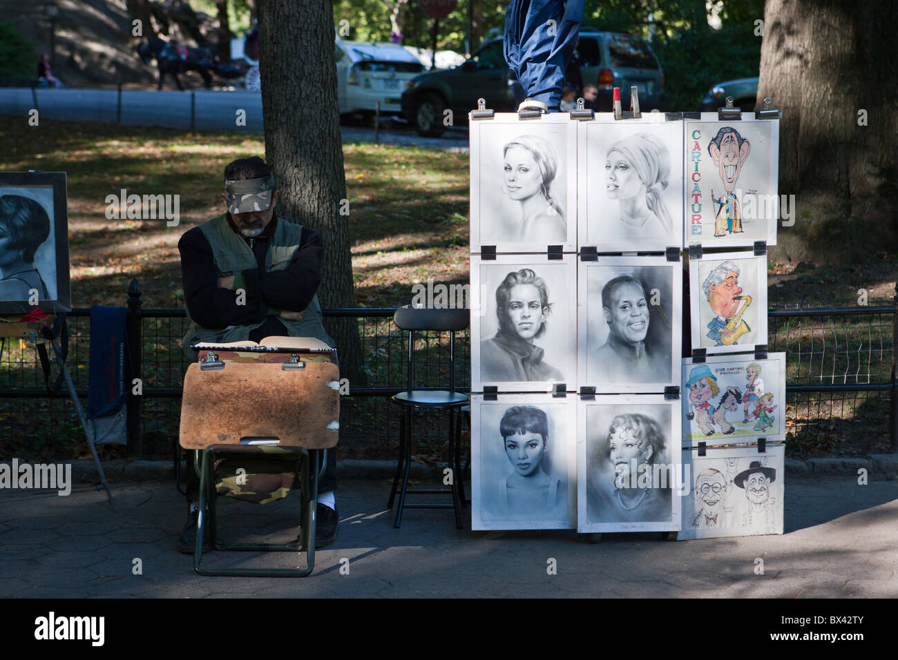 U.S.A., New York, Manhattan, the painter rest in Central Park Stock ...