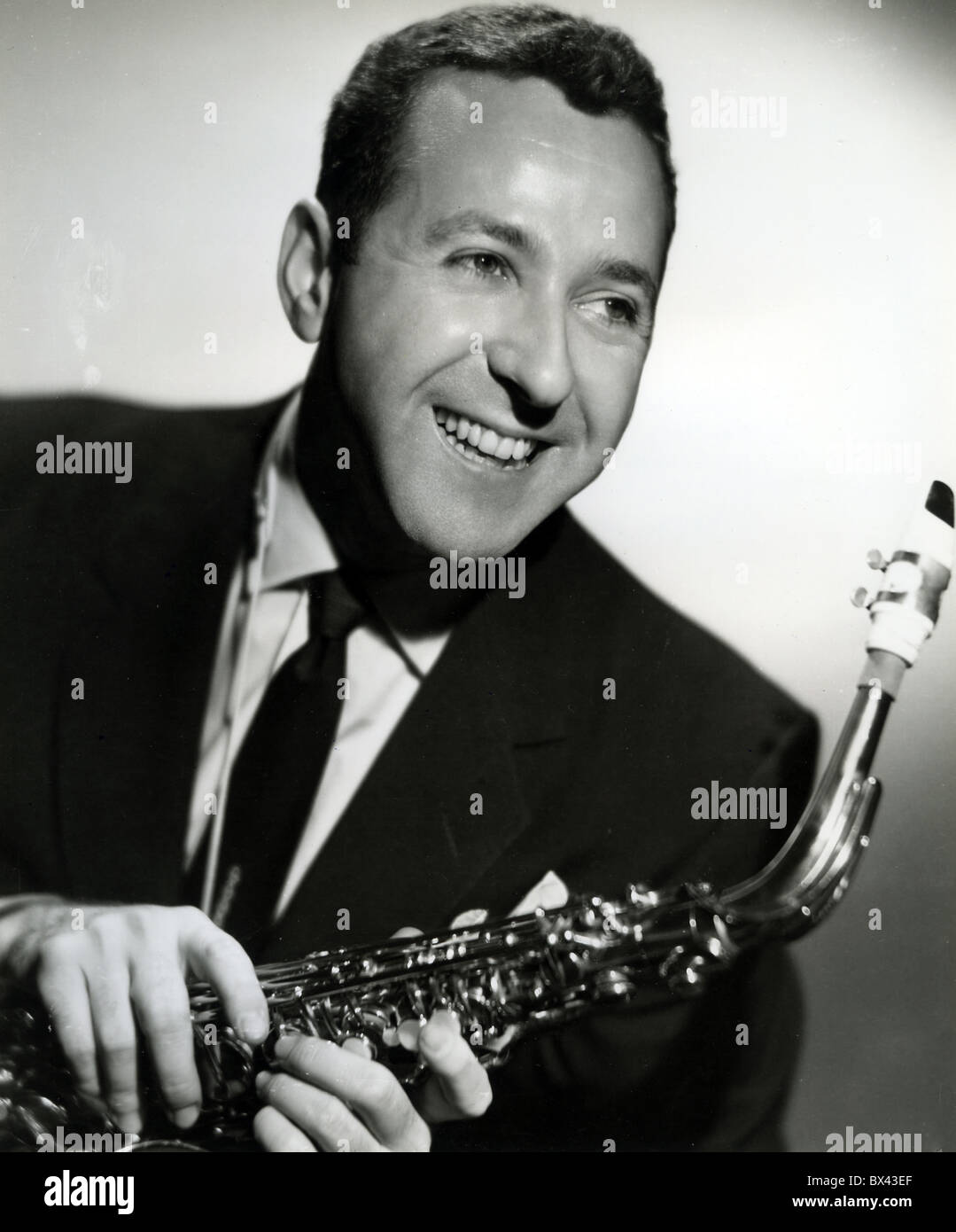 LENNY HAMBRO (1923-1995) US jazz musician ion 1957 with his Martin ...
