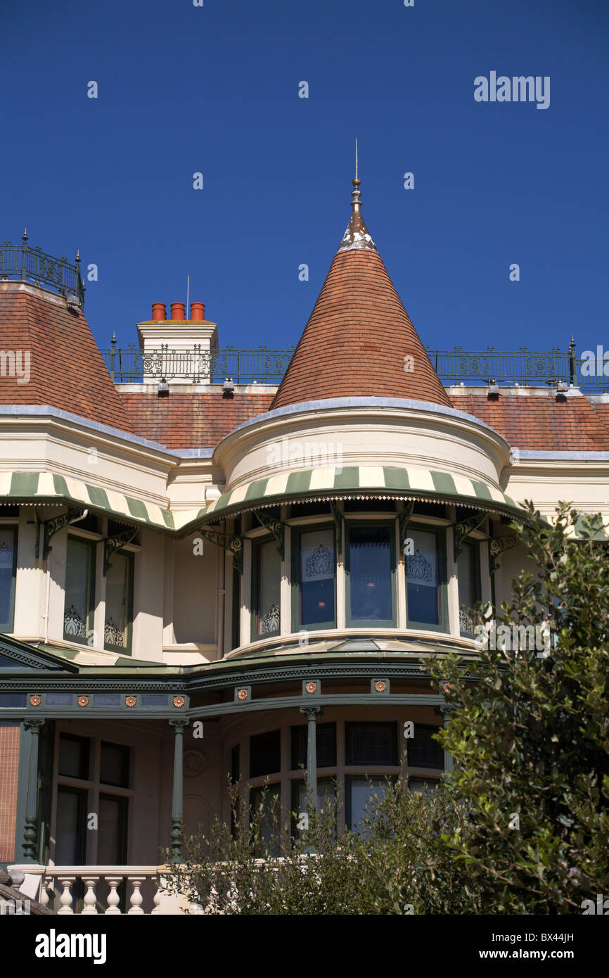 The russell coates art gallery and museum hi-res stock photography and ...