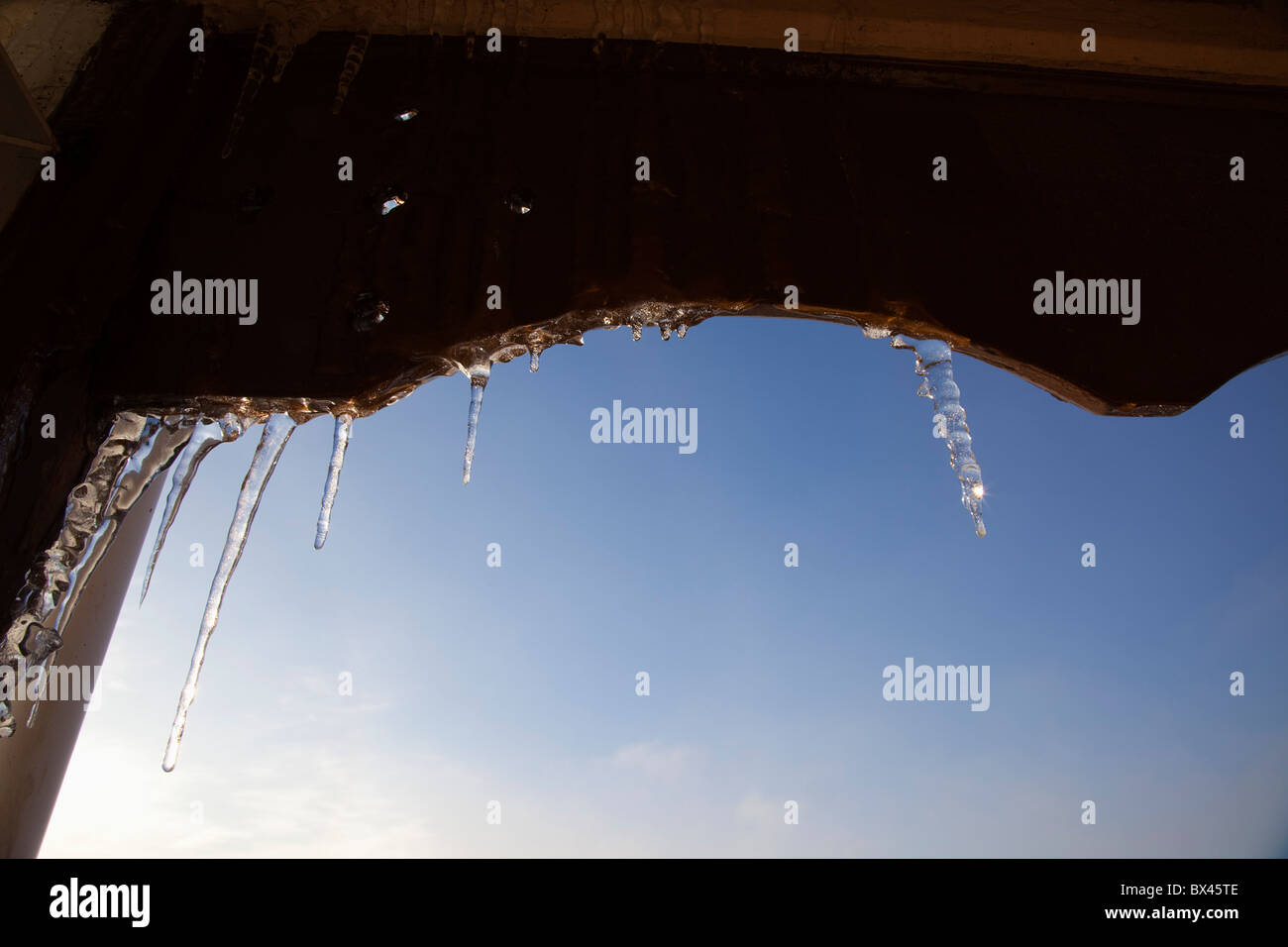 Sussex snow icicles hi-res stock photography and images - Alamy