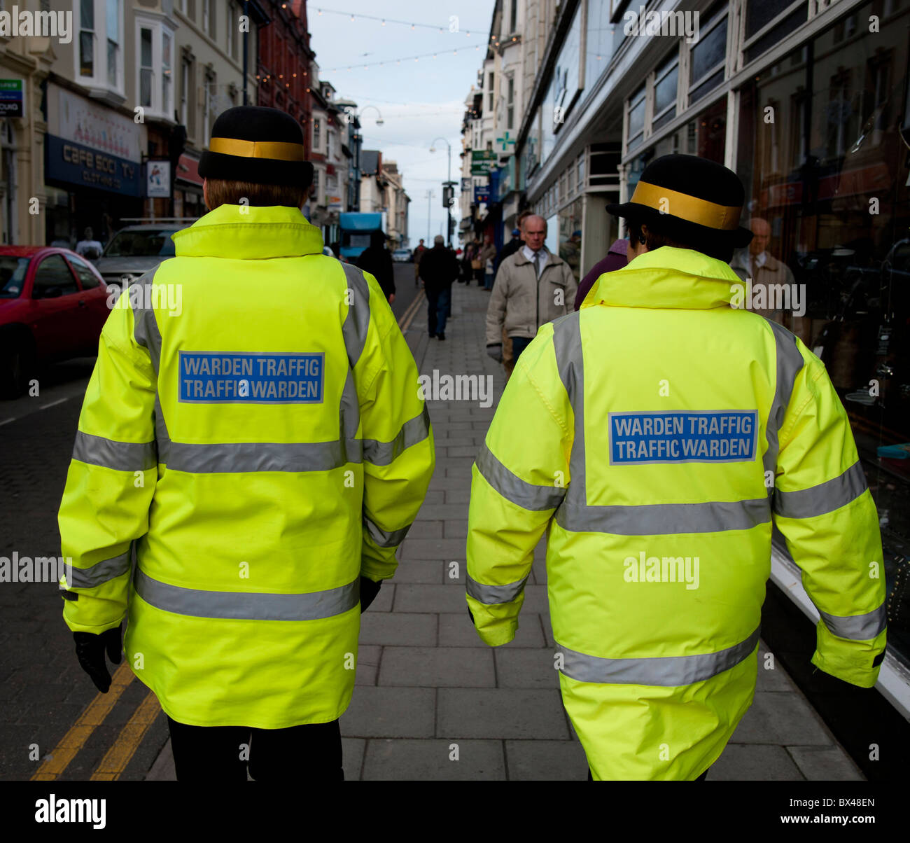 Traffic warden uniform hi-res stock photography and images - Alamy