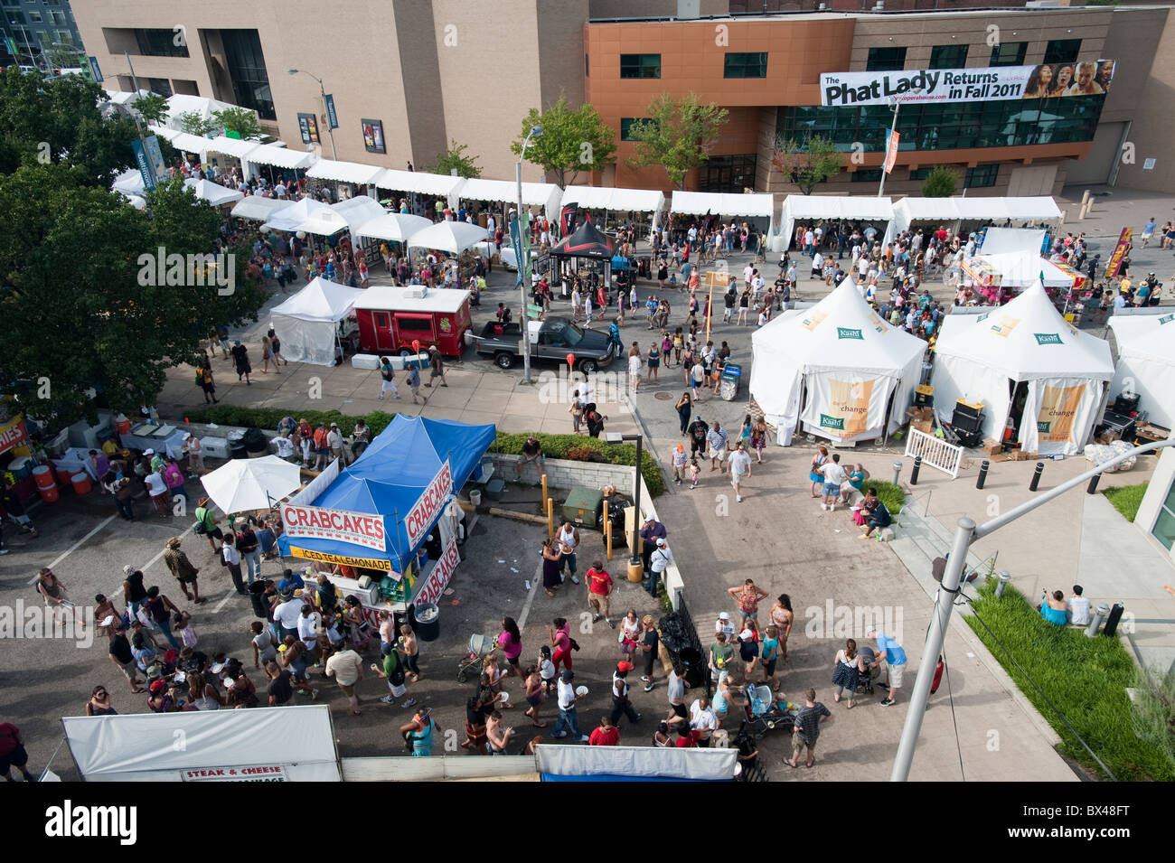 Arts festival hi-res stock photography and images - Alamy
