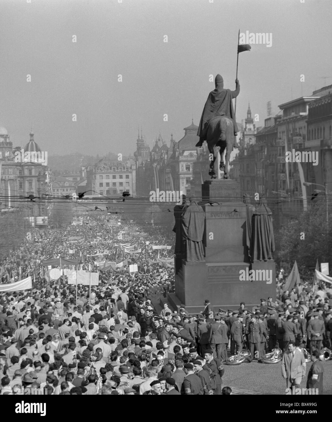 May day parade 1963 hi-res stock photography and images - Alamy