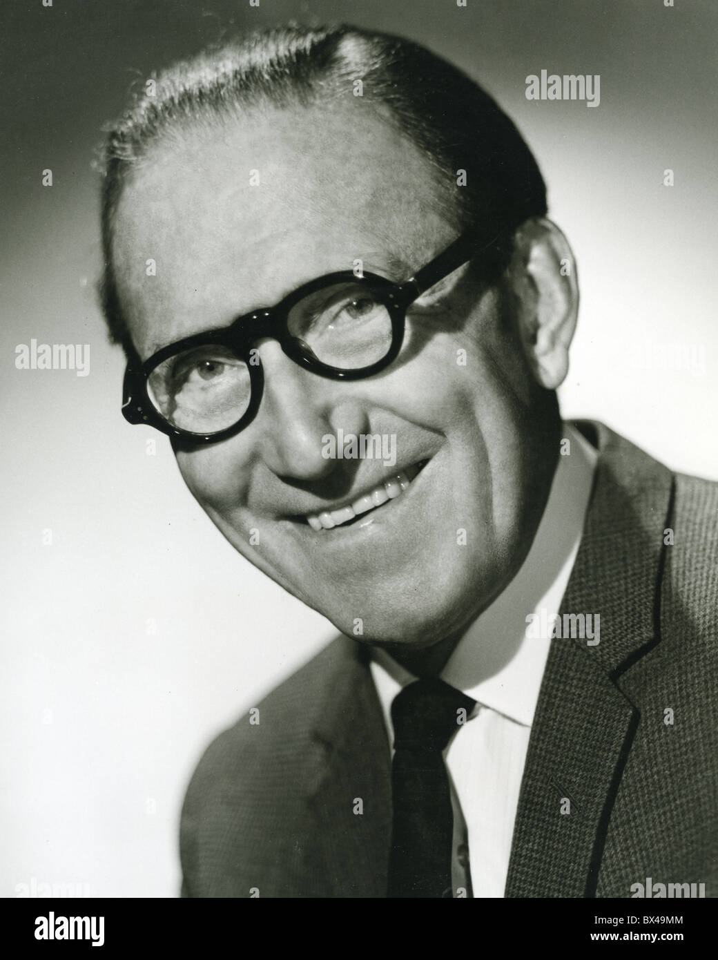 Arthur Askey High Resolution Stock Photography and Images - Alamy
