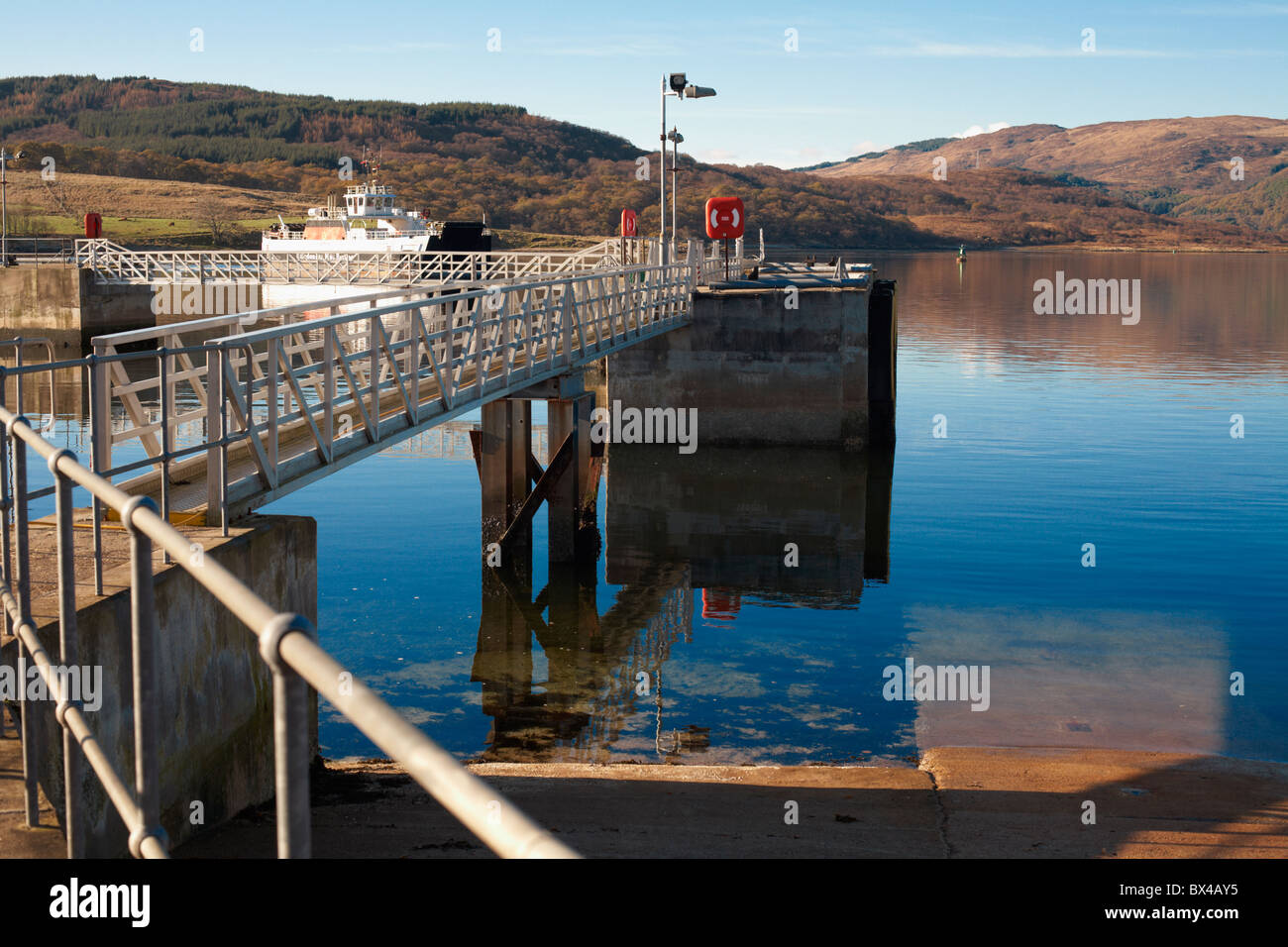 Colintraive ferry hi-res stock photography and images - Alamy