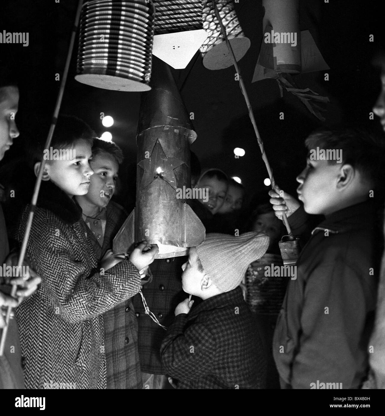 Chinese soviet Black and White Stock Photos & Images - Alamy