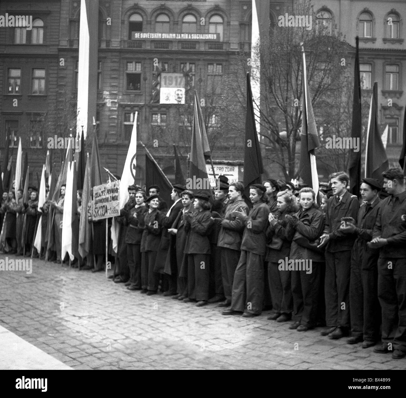 October revolution hi-res stock photography and images - Alamy