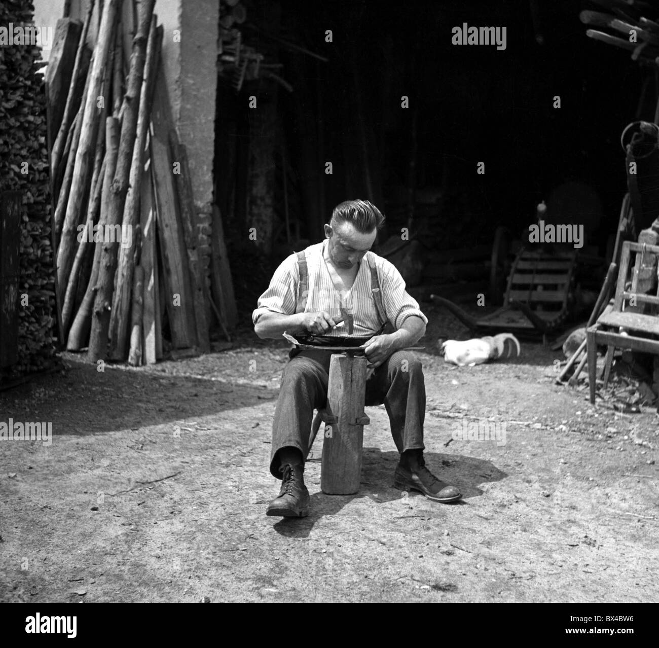 scythe, traditional harvest Stock Photo - Alamy