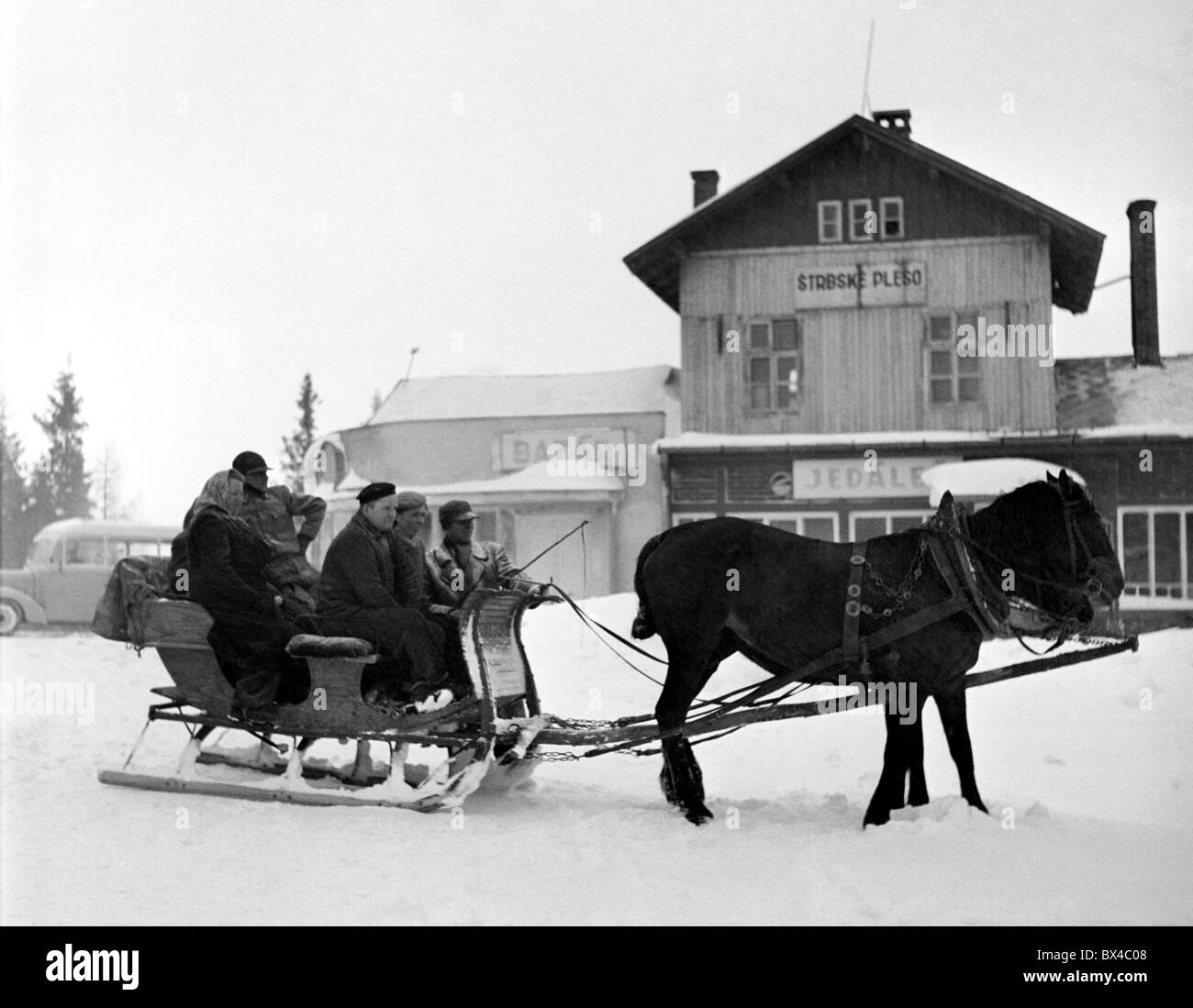 High tatra mountains, slovakia Black and White Stock Photos & Images ...