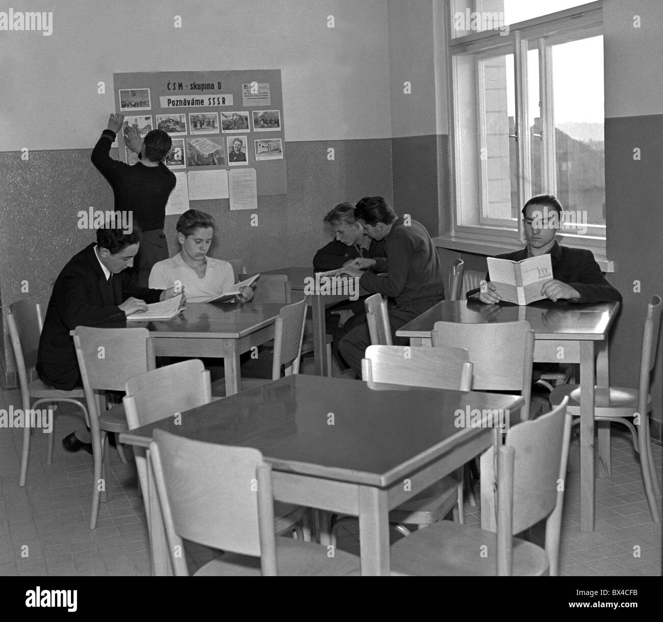 Vintage iron workers hi-res stock photography and images - Alamy