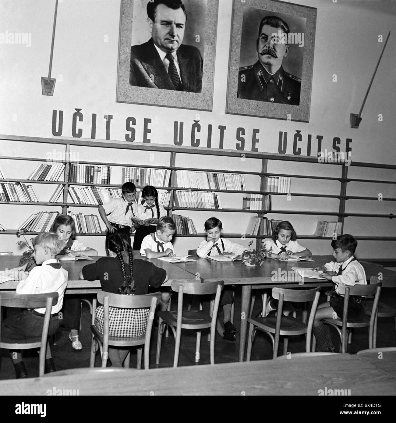 Dictators hi-res stock photography and images - Alamy