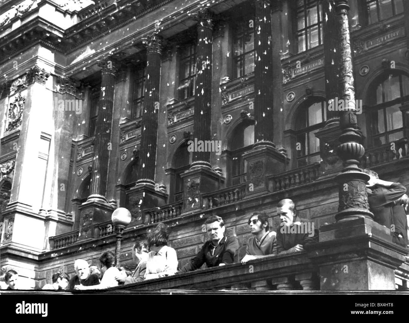 Bullet damage Black and White Stock Photos & Images - Alamy