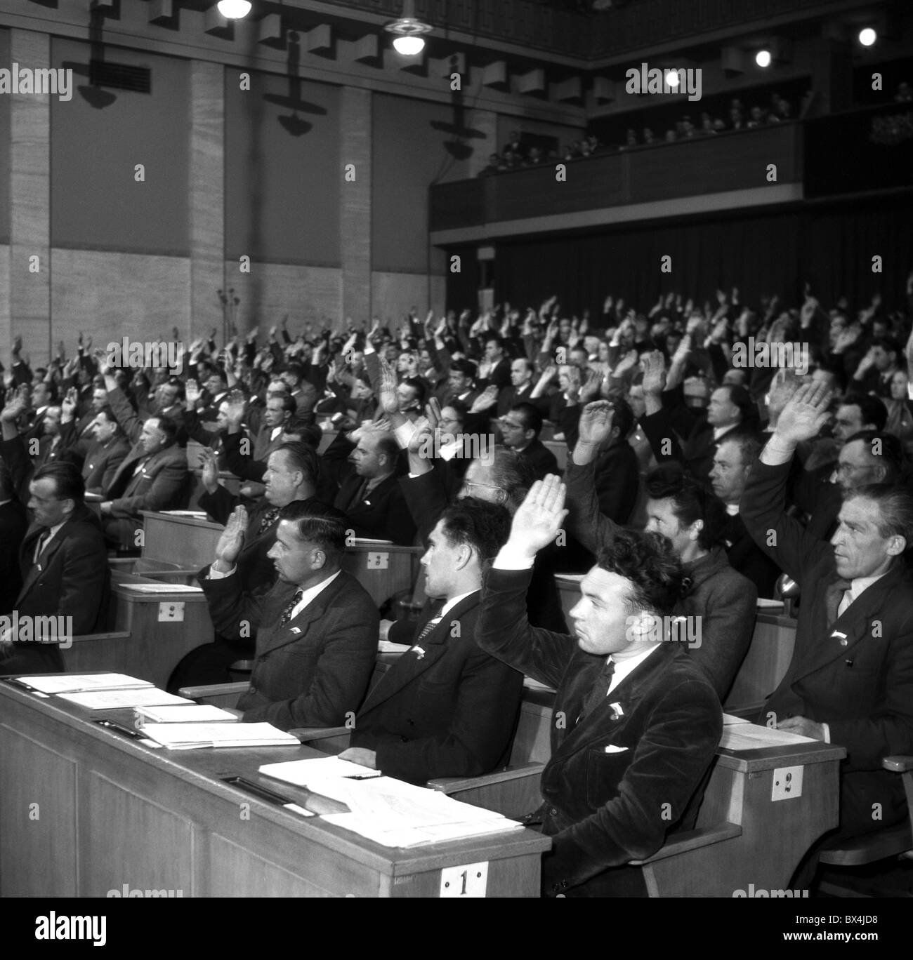 National assembly of czechoslovakia hi-res stock photography and images ...