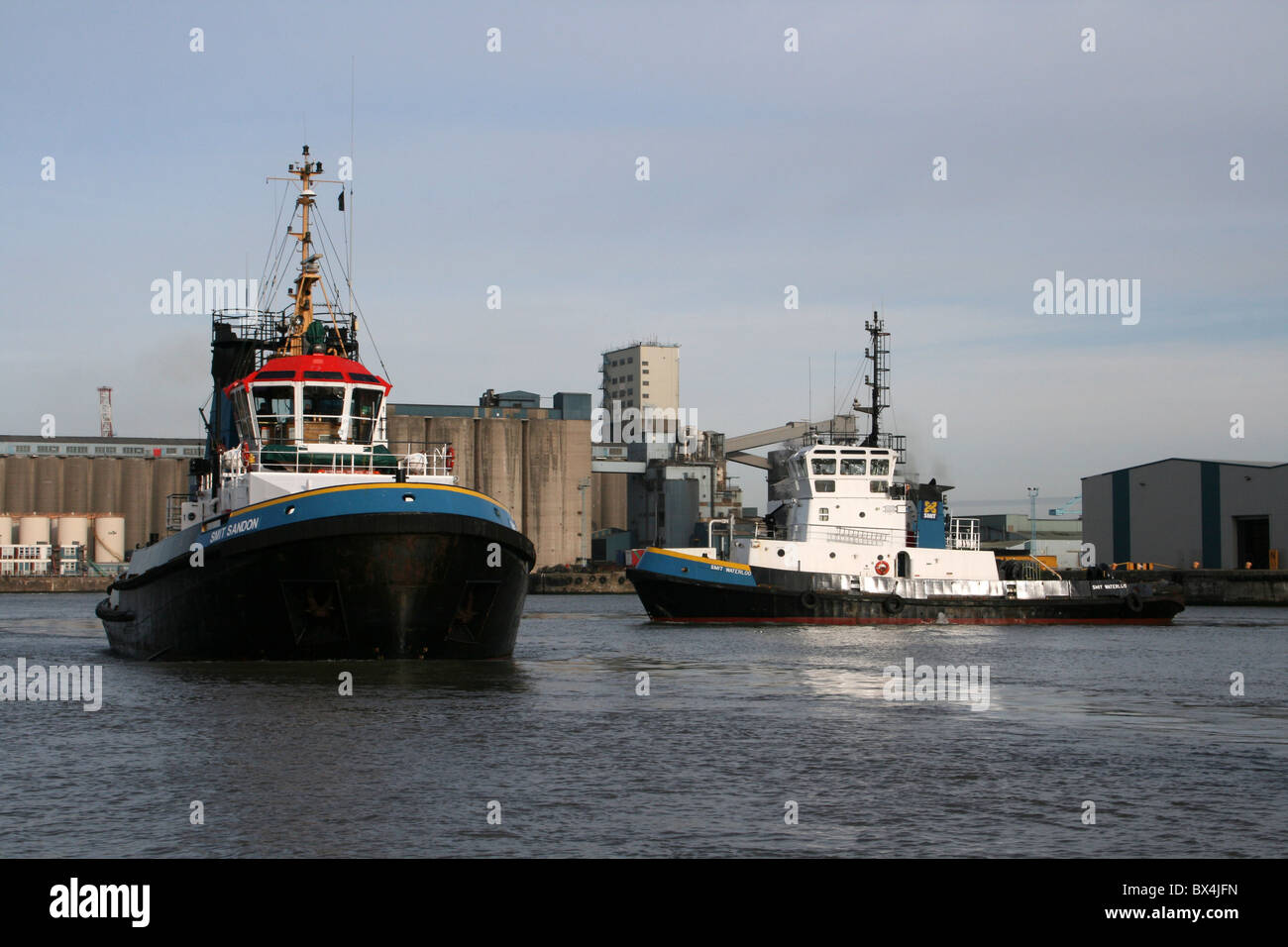 Tug tugboat tugboats hi-res stock photography and images - Alamy