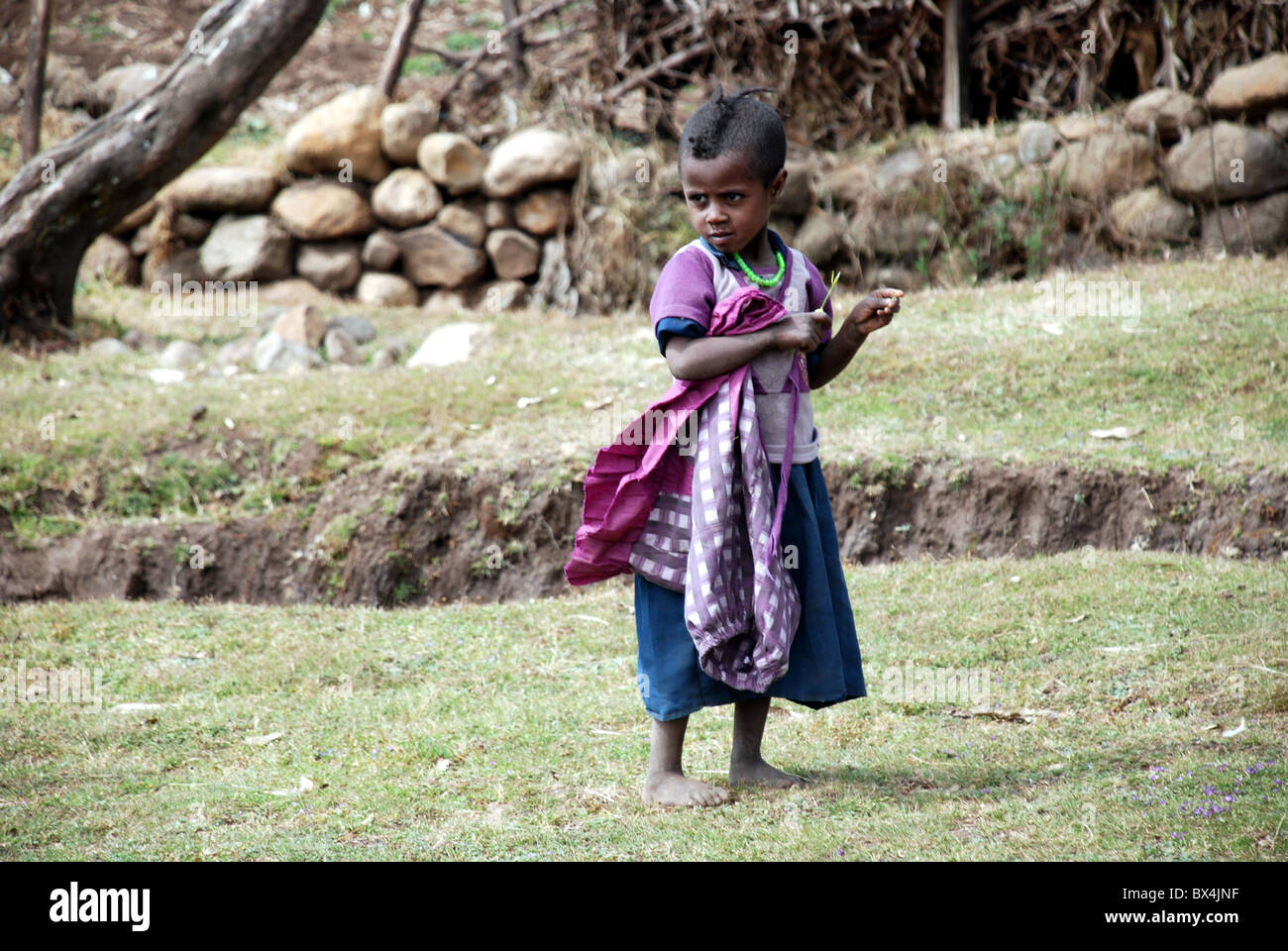 Dressed in rags hi-res stock photography and images - Alamy