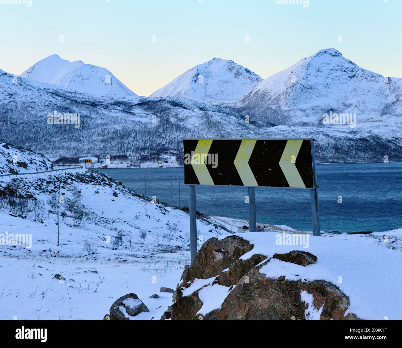 Norwegian road sign hi-res stock photography and images - Alamy