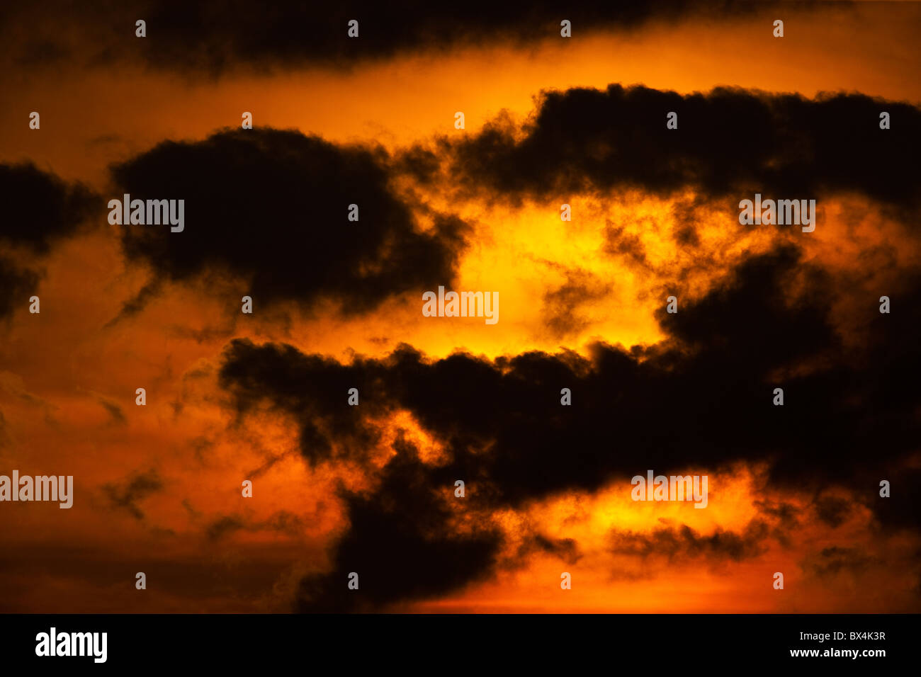 Atmospheric Evening Cloudy Sky Stock Photo - Alamy