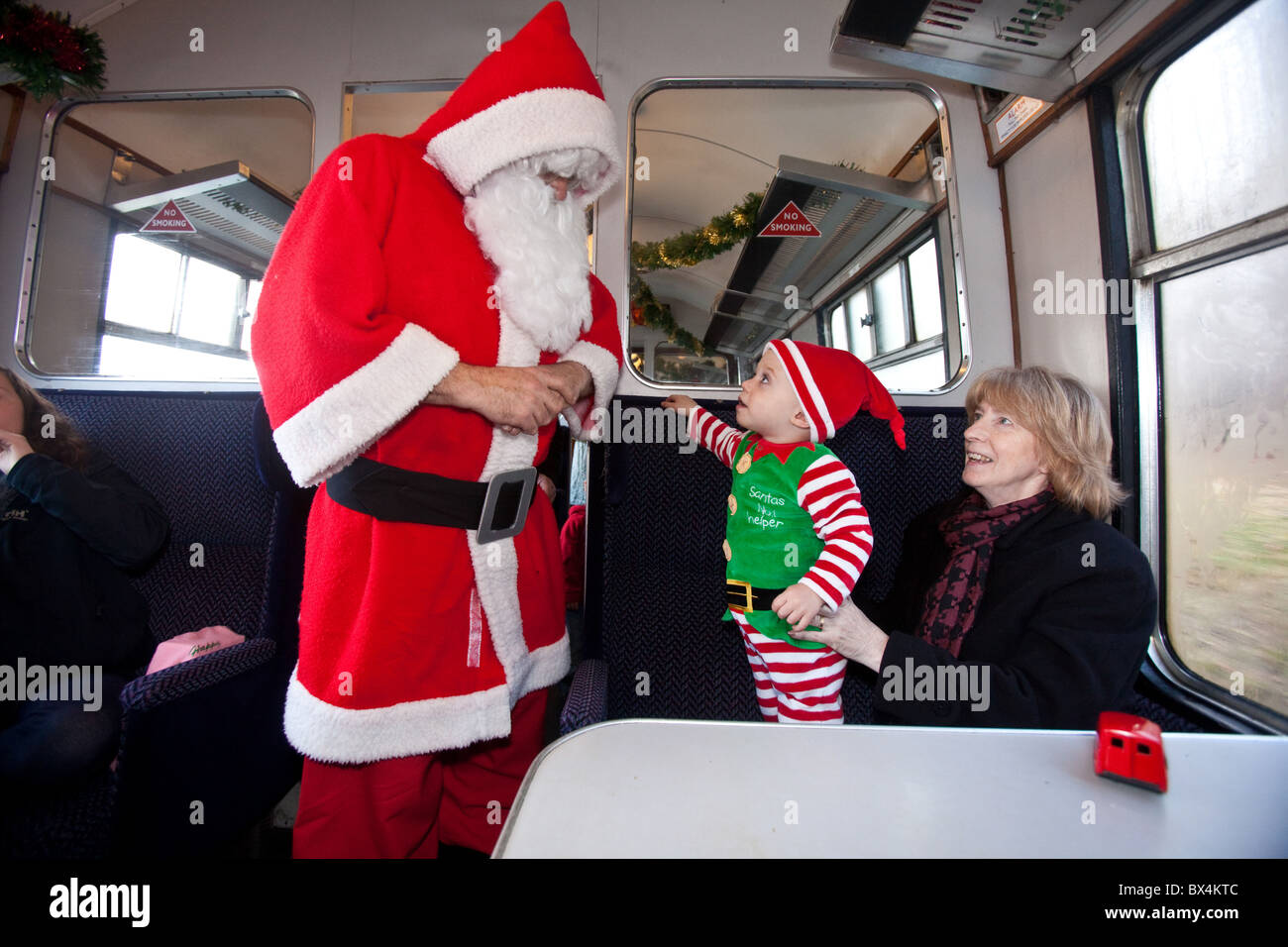 Father Christmas on the Santa express steam strain, Watercress Line ...