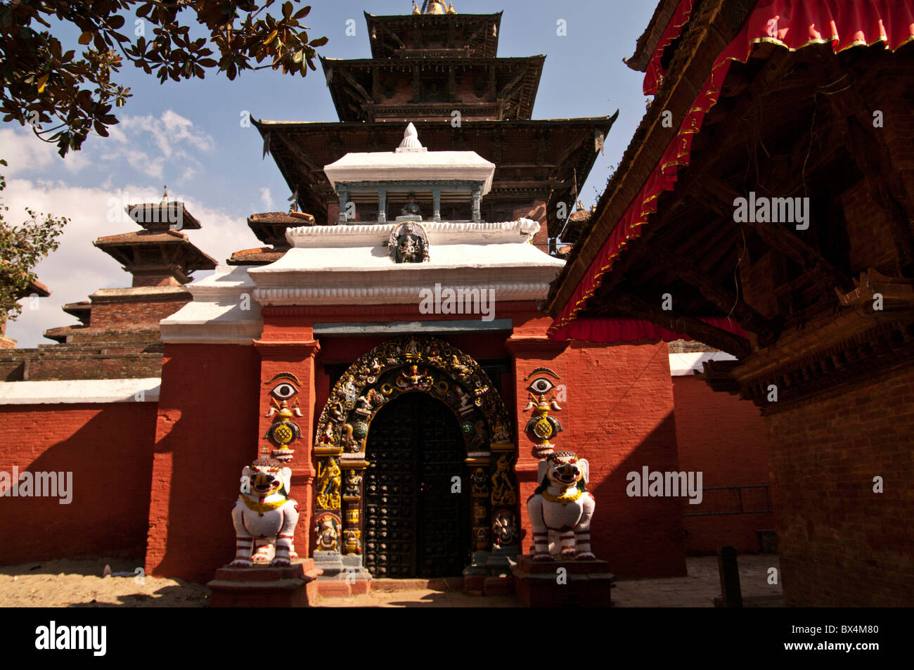 Ornate gateway, Kathmandu, Nepal Stock Photo - Alamy