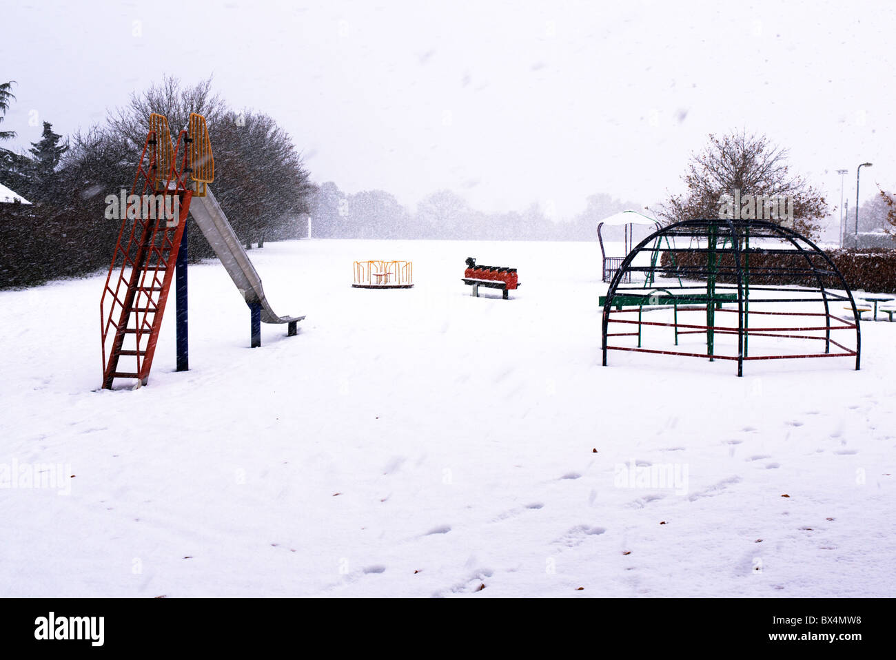 Falling out the frame hi-res stock photography and images - Alamy