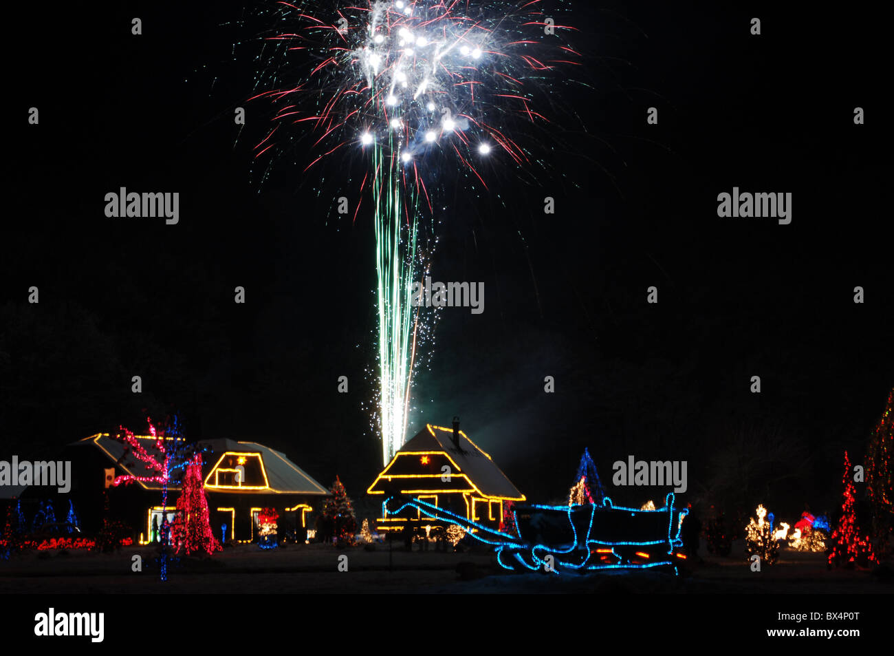 Christmas decoration Salay family house in Grabovnica near city of ...