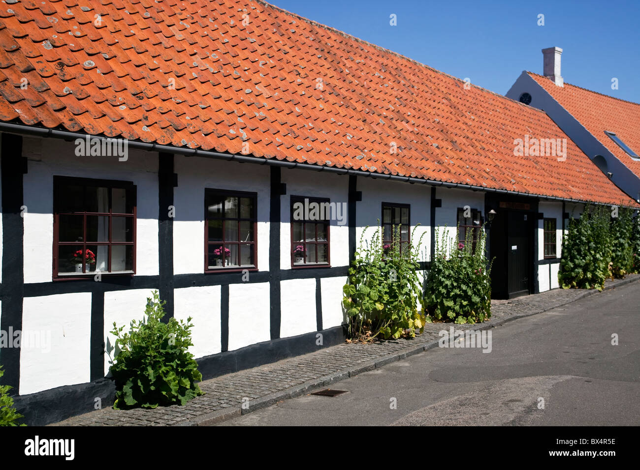 Danish traditional cottage hi-res stock photography and images - Alamy