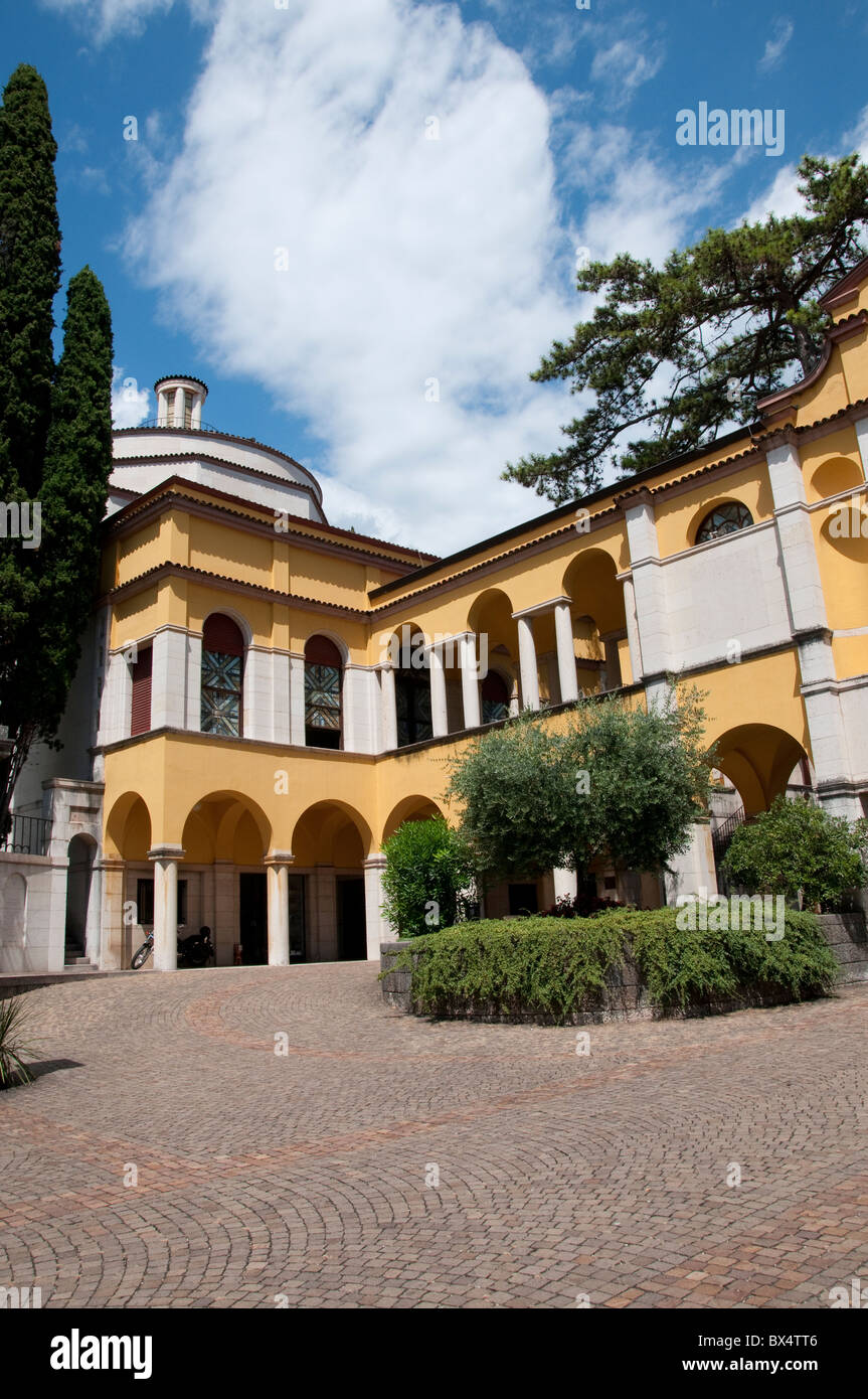 Il Vittoriale at Gardone Riviera on Lake Garda, Northern Italy Stock ...