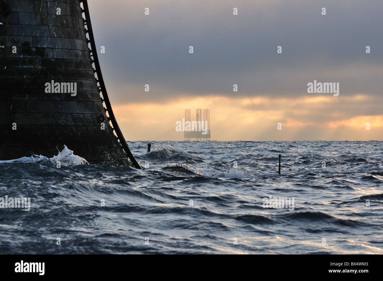 North sea oil rig waves hi-res stock photography and images - Alamy