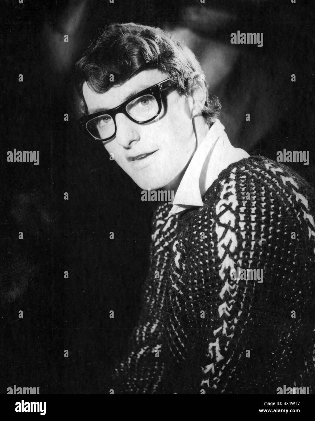 Jonathan king Black and White Stock Photos & Images - Alamy