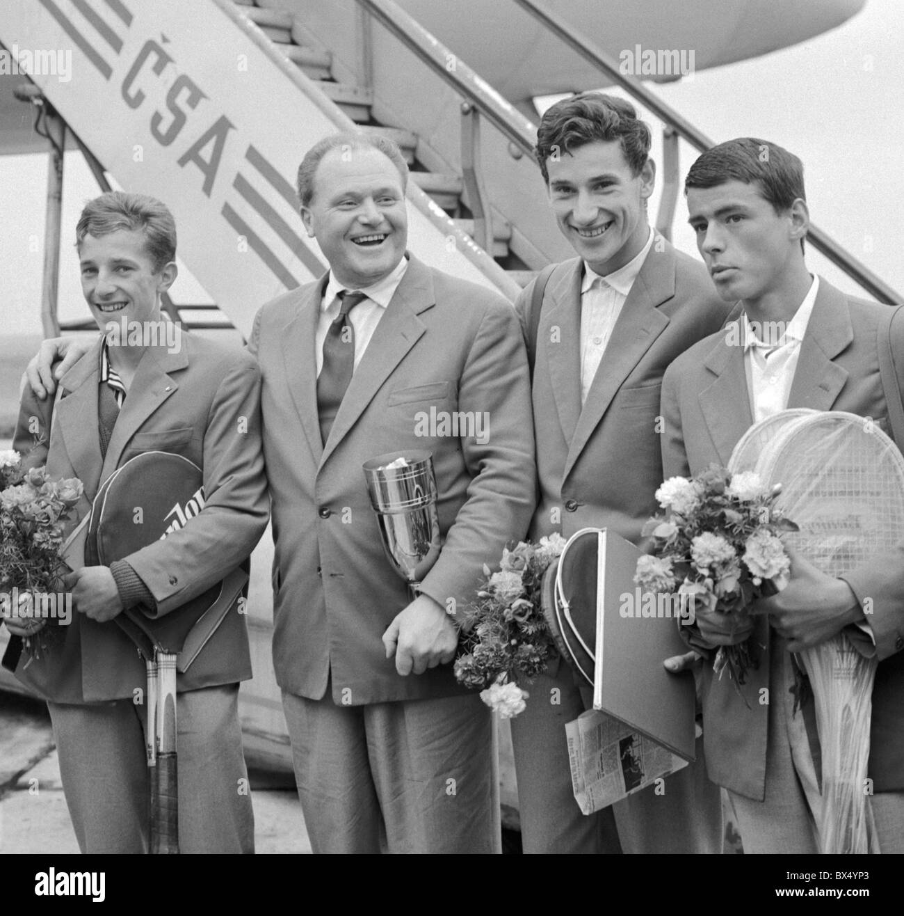 1963 tennis players hi-res stock photography and images - Alamy