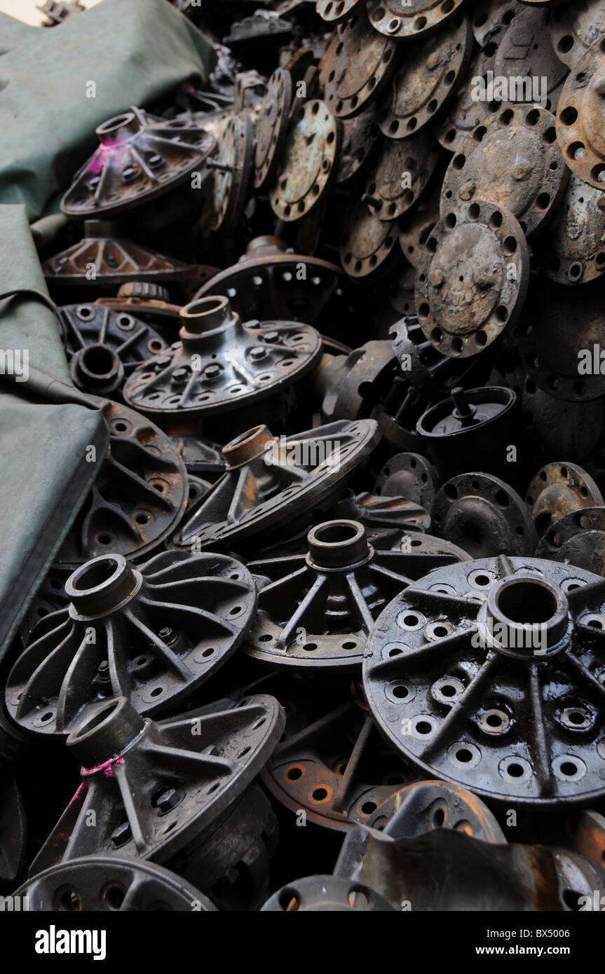 Scrap yard in Bangkok Stock Photo - Alamy