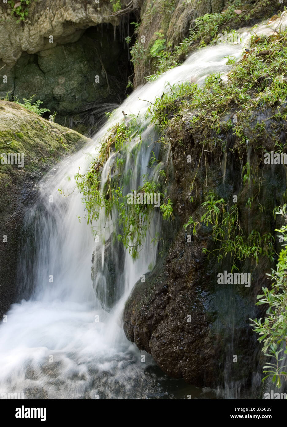 Small cascade in Tamasopo, Mexico Stock Photo - Alamy