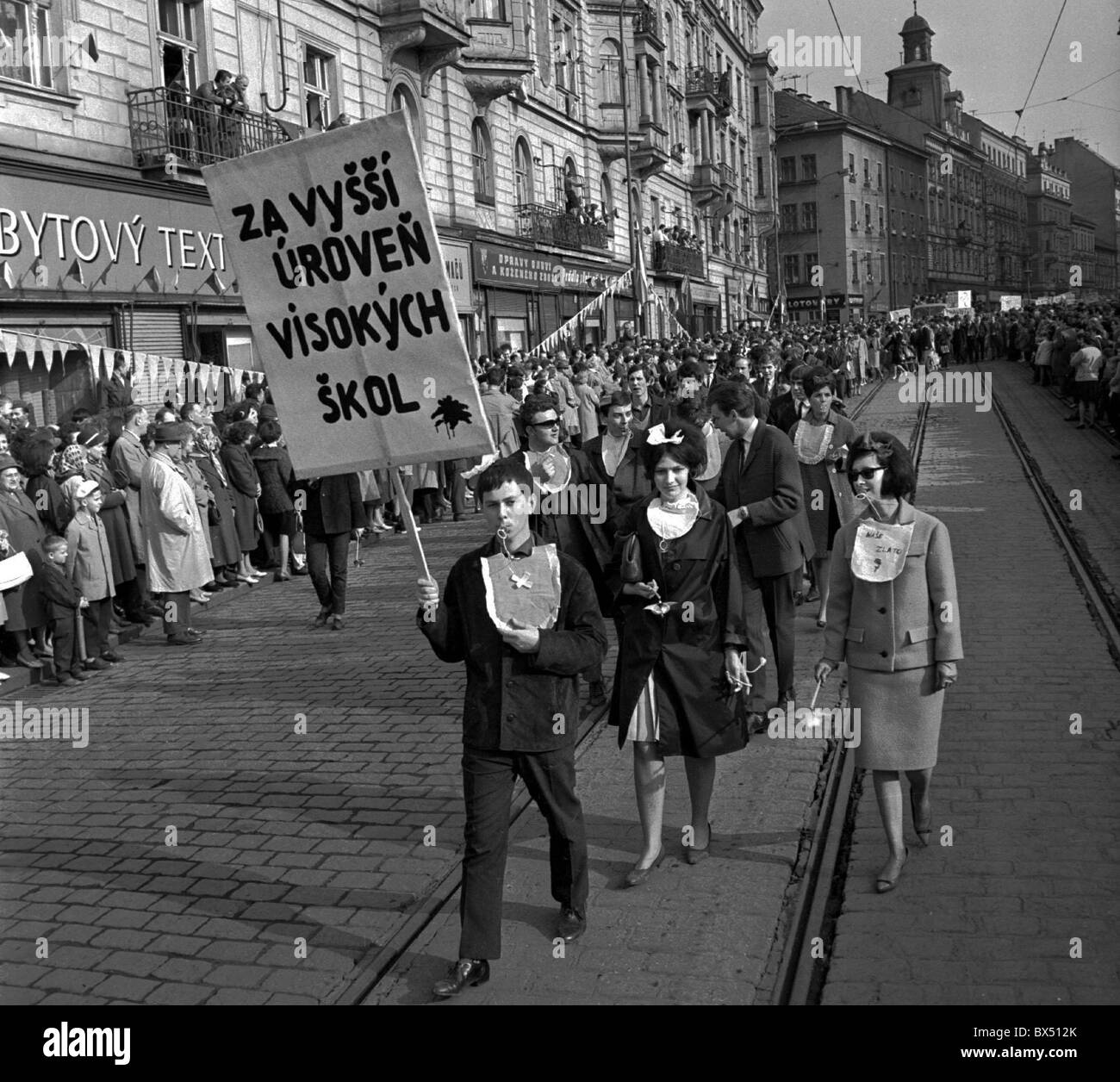 University students, protesting Stock Photo - Alamy