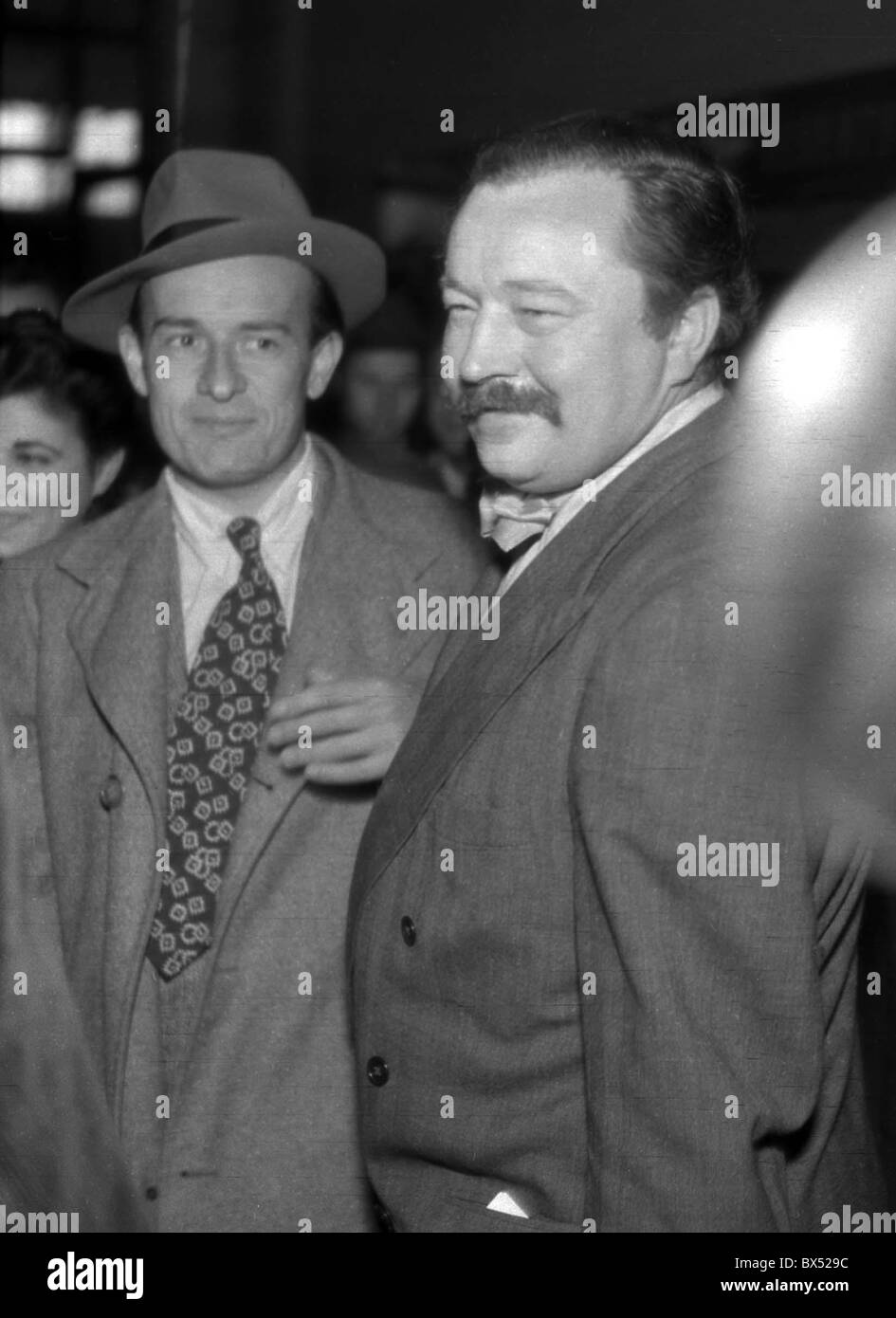 Jiri Voskovec, Jan Werich Stock Photo - Alamy