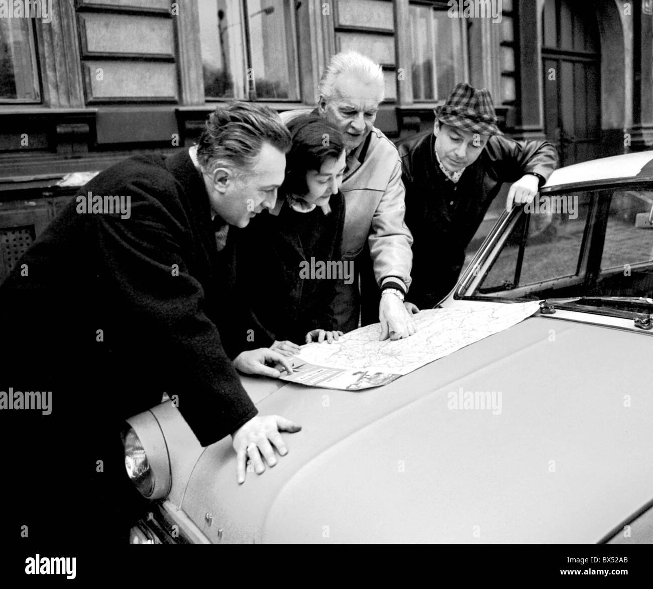 Direction check Black and White Stock Photos & Images - Alamy