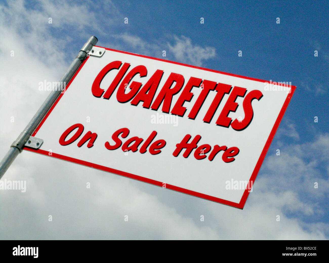 Sign reading Cigarettes for sale Stock Photo - Alamy