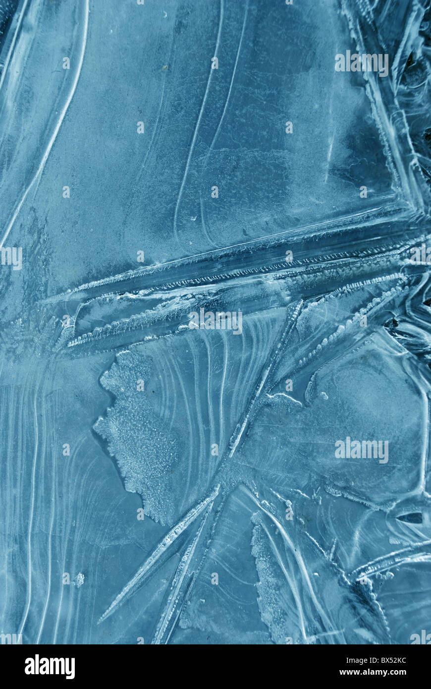 Close up: ice frozen water natural background Stock Photo - Alamy