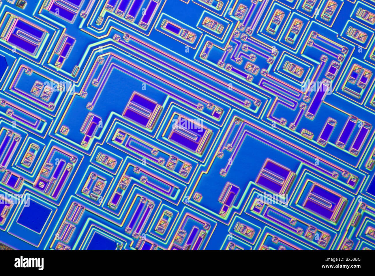 Microchip, light micrograph Stock Photo - Alamy