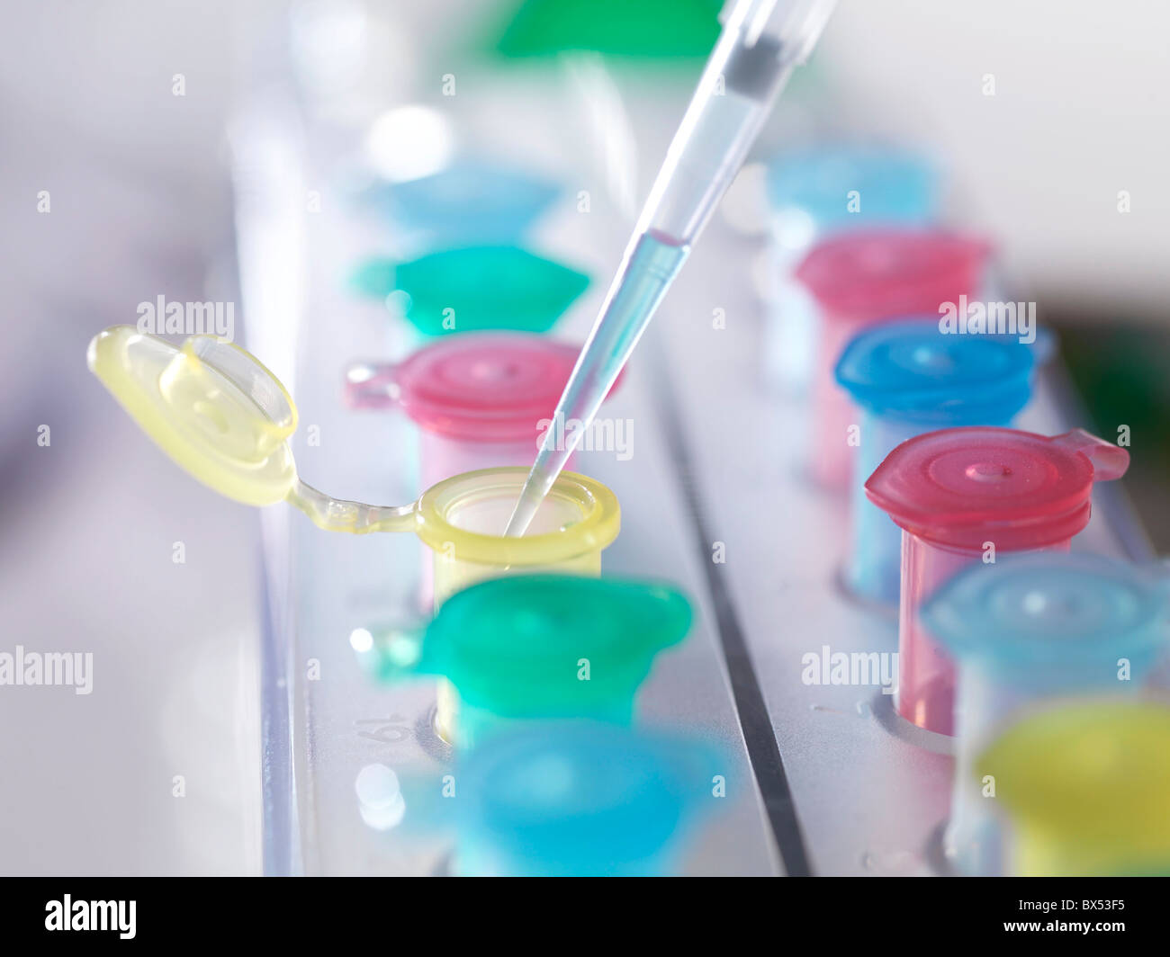 Measuring pipettes hi-res stock photography and images - Alamy